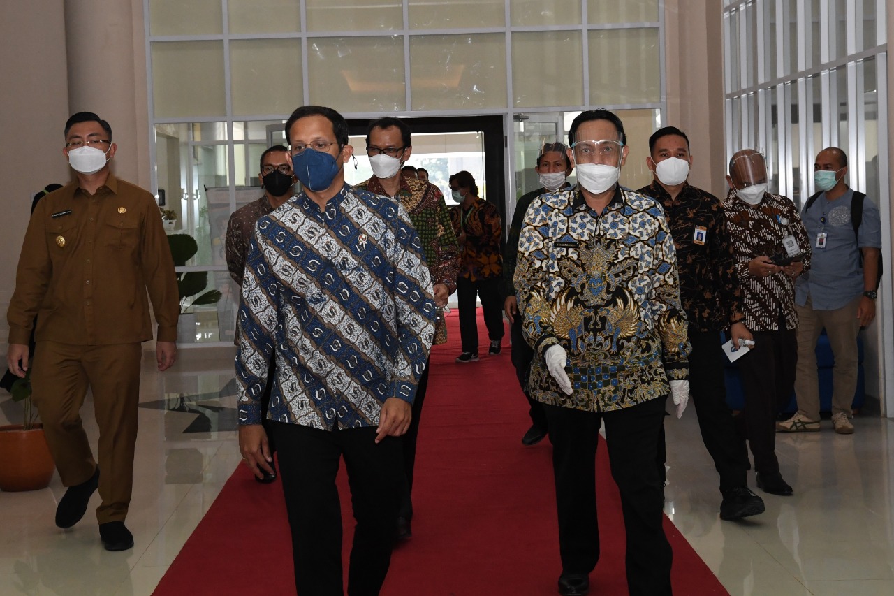 Gencarkan Transformasi Dikti, Mendikbud Luncurkan Selancar PAK, Dasbor ...