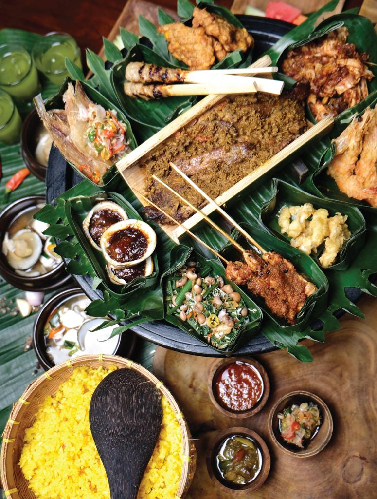 Yuk Nikmati Sajian Menu Khas Bali dalam Satu Hidangan di Bali Timbungan ...