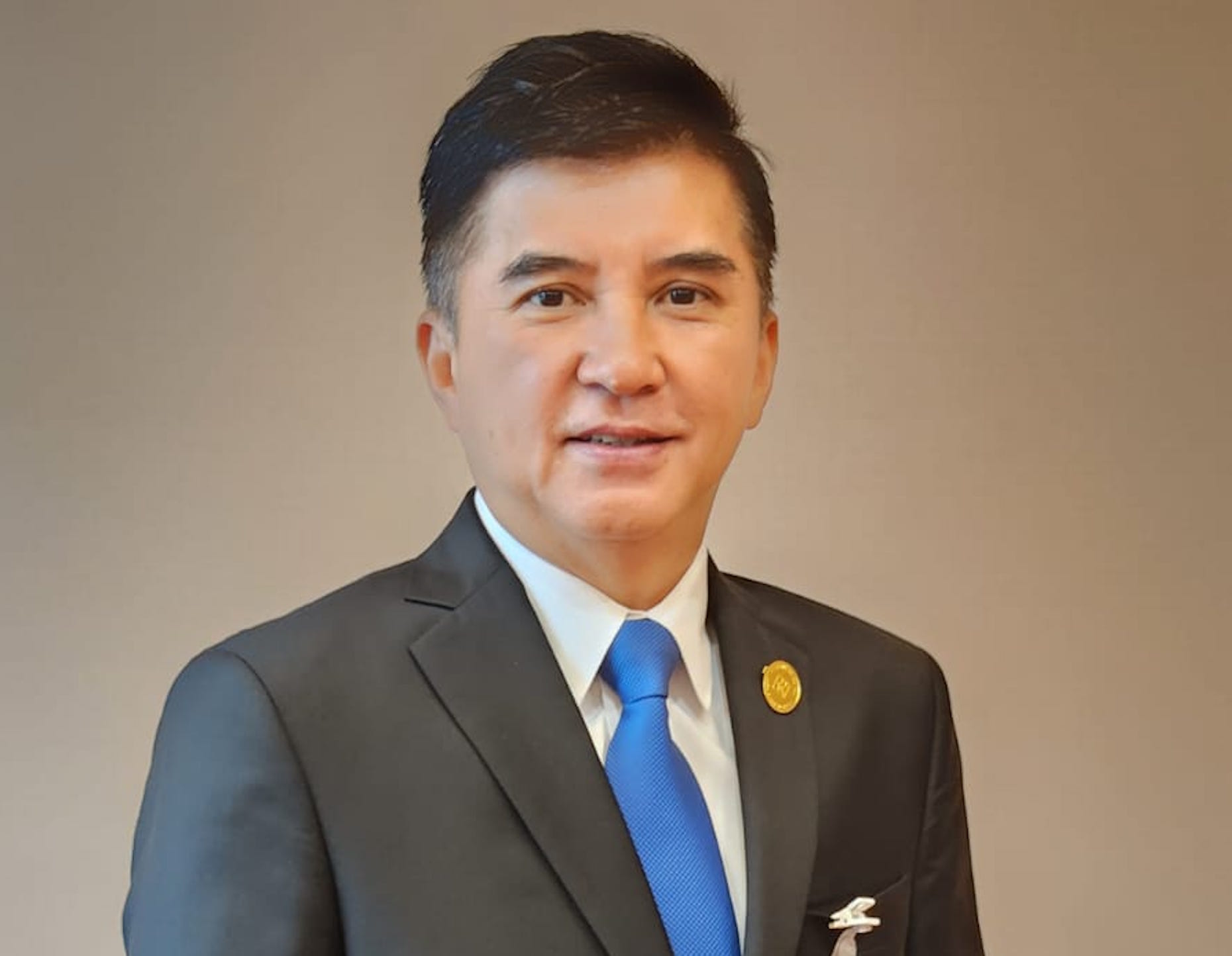 Recky Plangiten: BRI Berkomitmen Tetap Layani Nasabah Selama Liburan ...